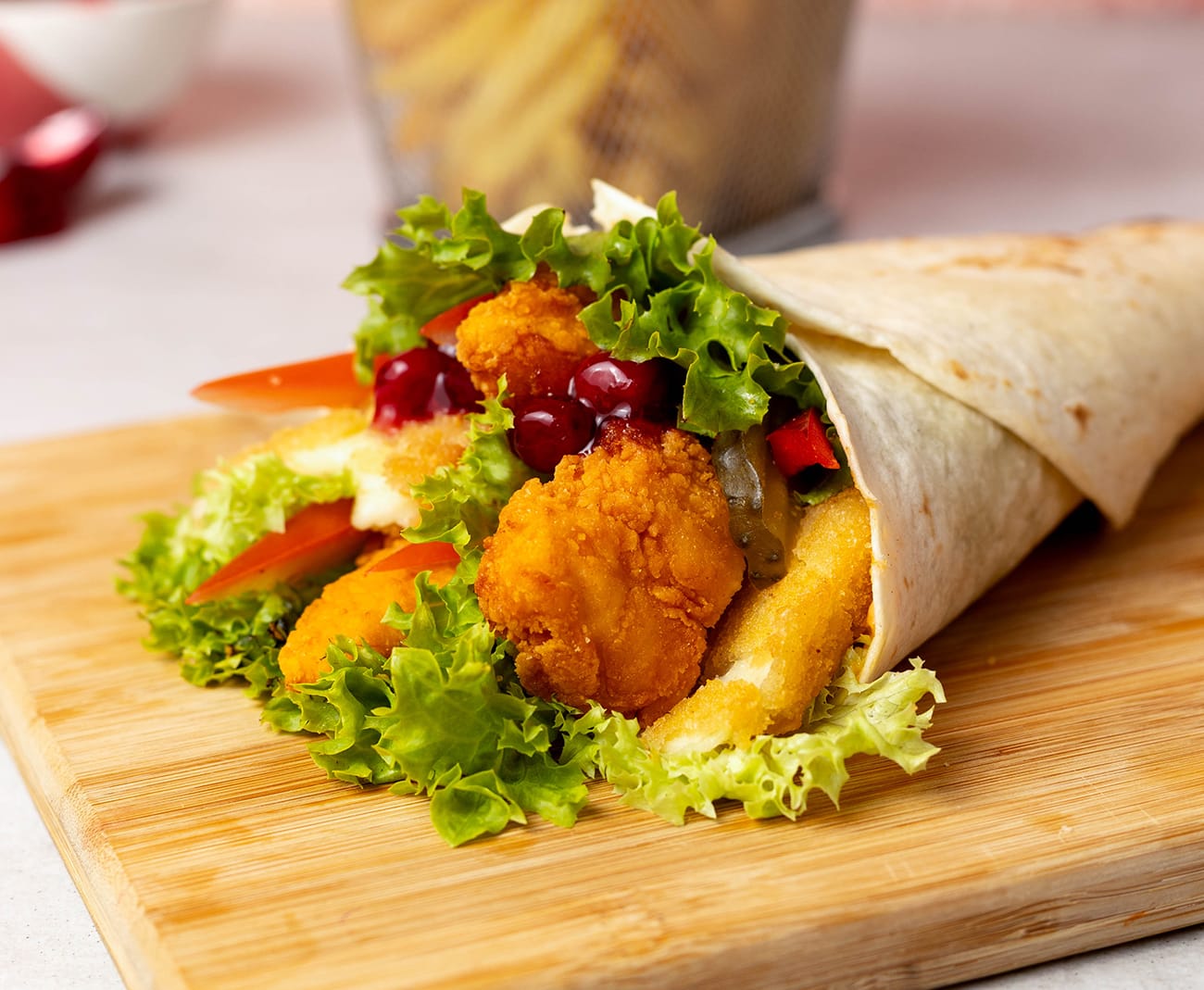 Smith's wrap with strips, cranberries and horseradish - AJ FOOD